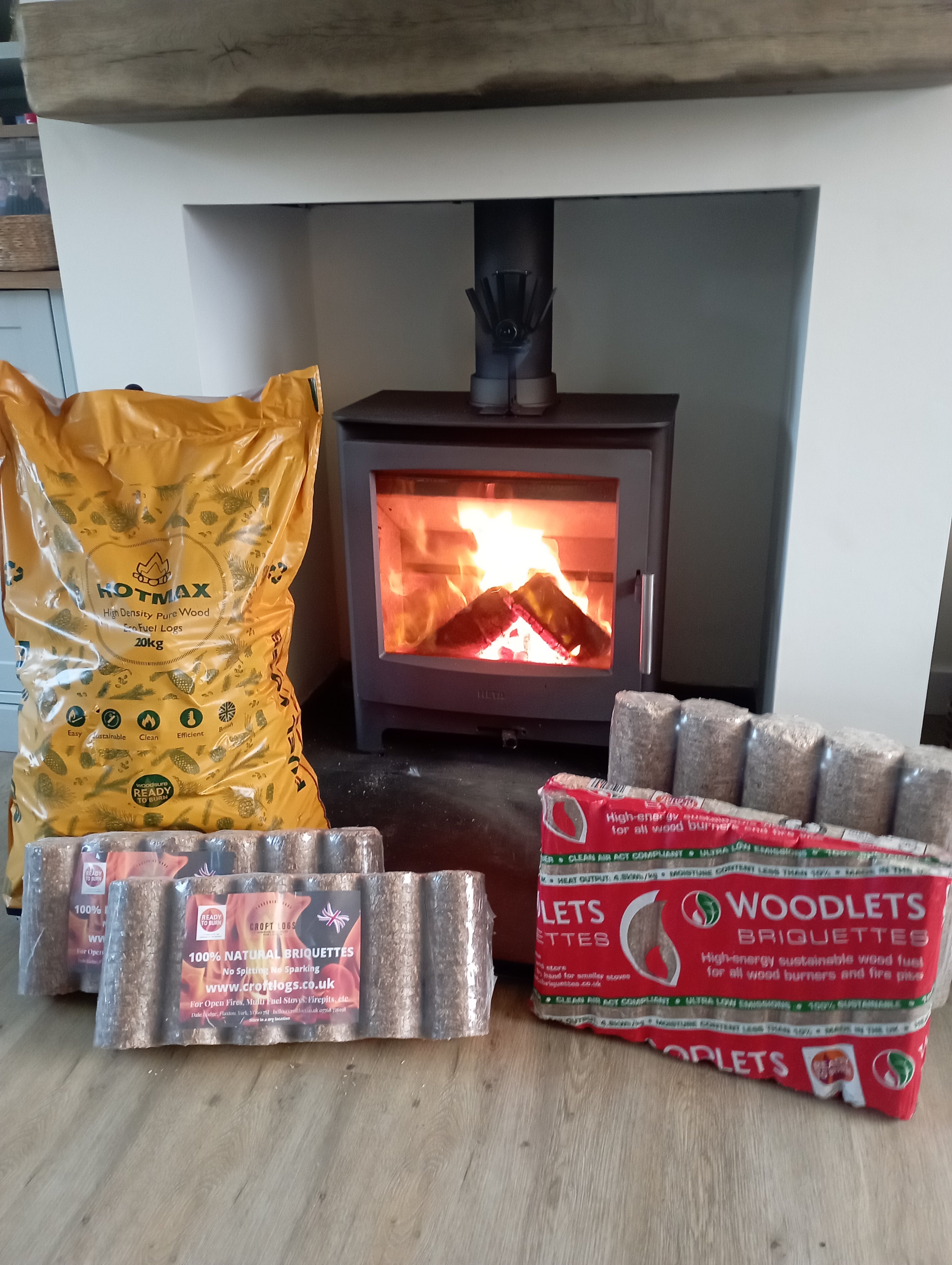 Quality Kiln Dried Logs & Firewood | Buy Logs Online | Linlithgow Logs