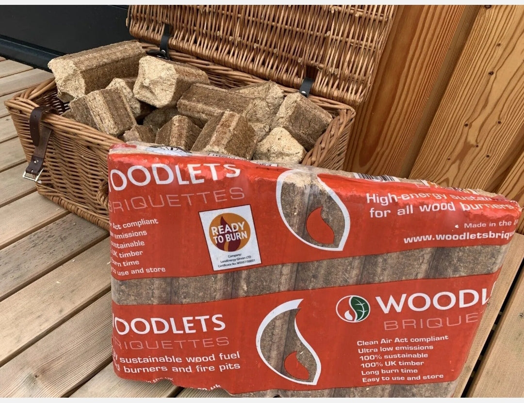 Quality Kiln Dried Logs & Firewood | Buy Logs Online | Linlithgow Logs